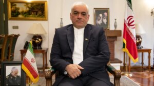 Albares convoque l'ambassadeur iranien Reza Zabib pour exprimer son ...