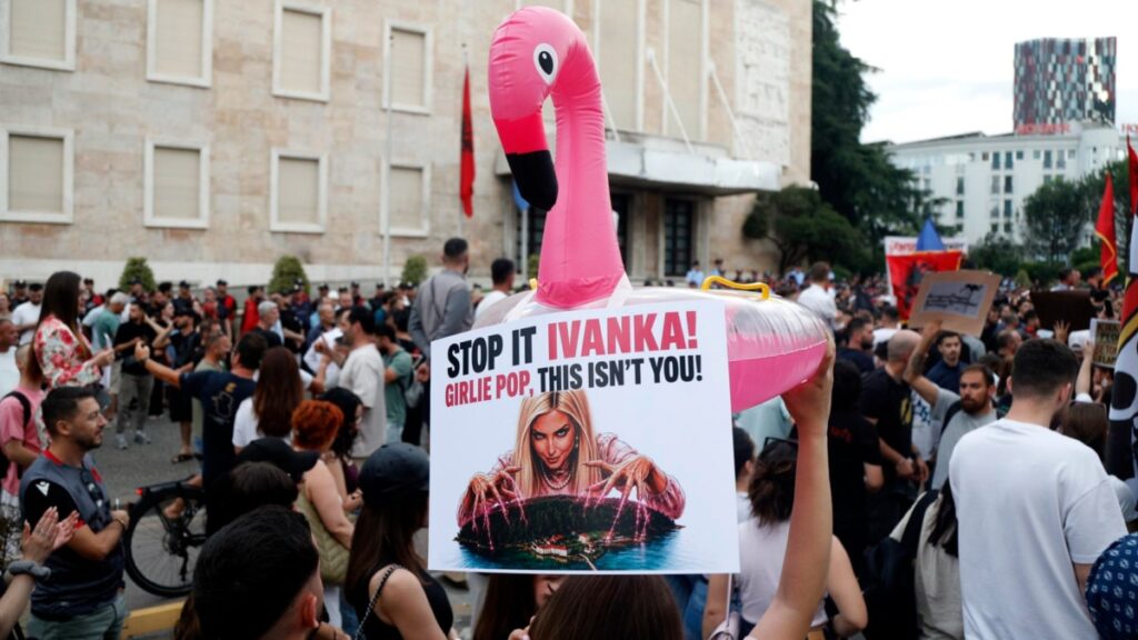 La révolution flamenco : l’Albanie contre Ivanka Trump - Actualité ...